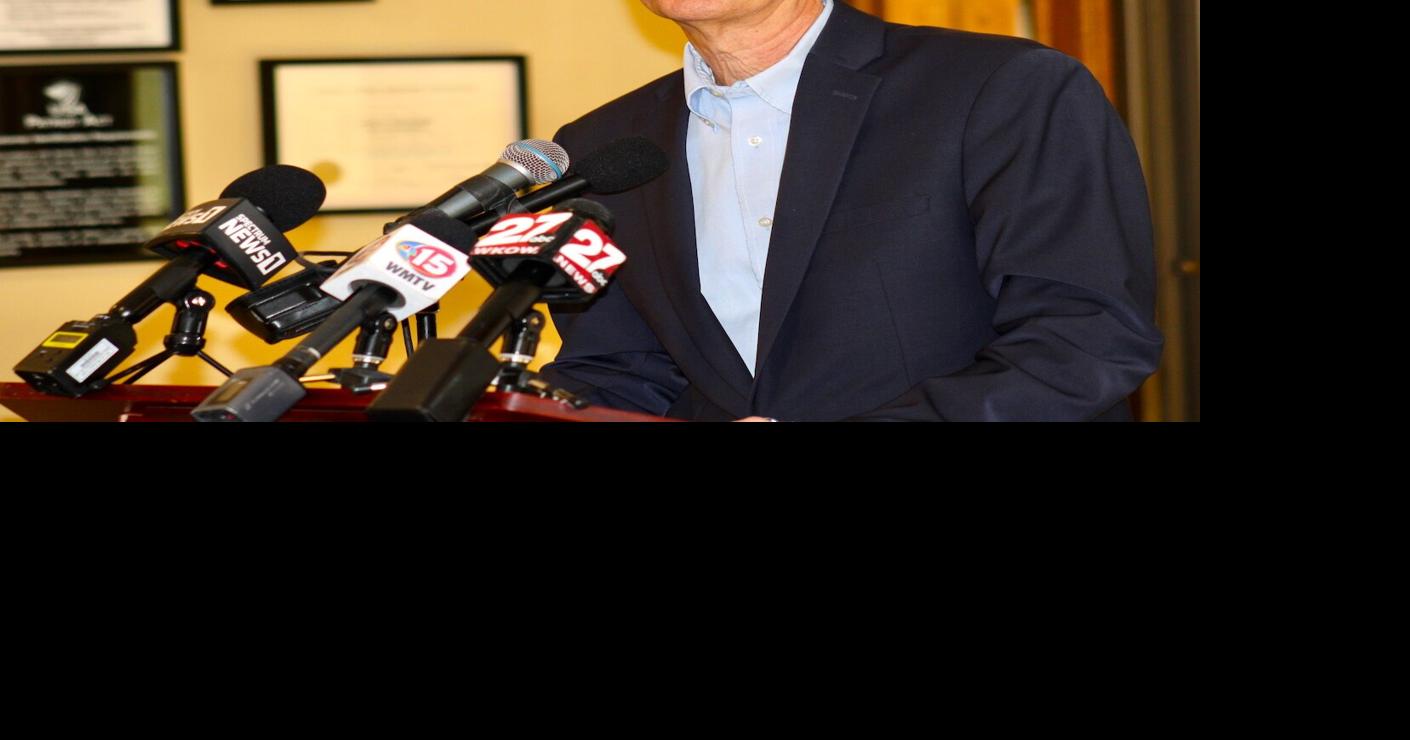 Dane County Executive Joe Parisi announces retirement date | Regional ...