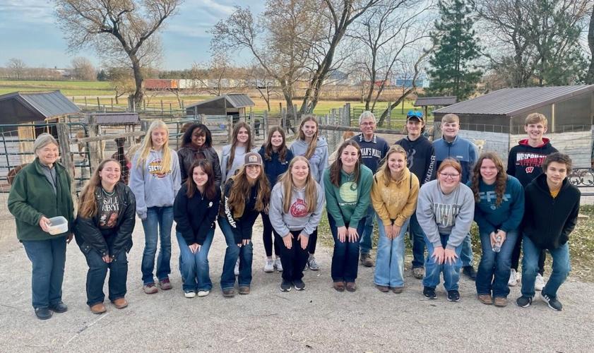 Sun Prairie FFA members attend state conference, go on farm tour ...