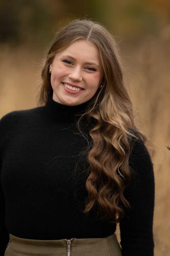 2023 Cambridge High School Top 10 Seniors | News | hngnews.com