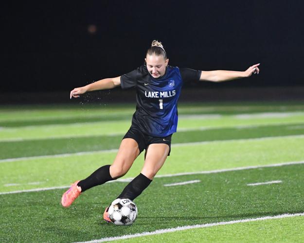 WIAA Girls Soccer: Lake Mills threatens until very end in 1-0 sectional ...
