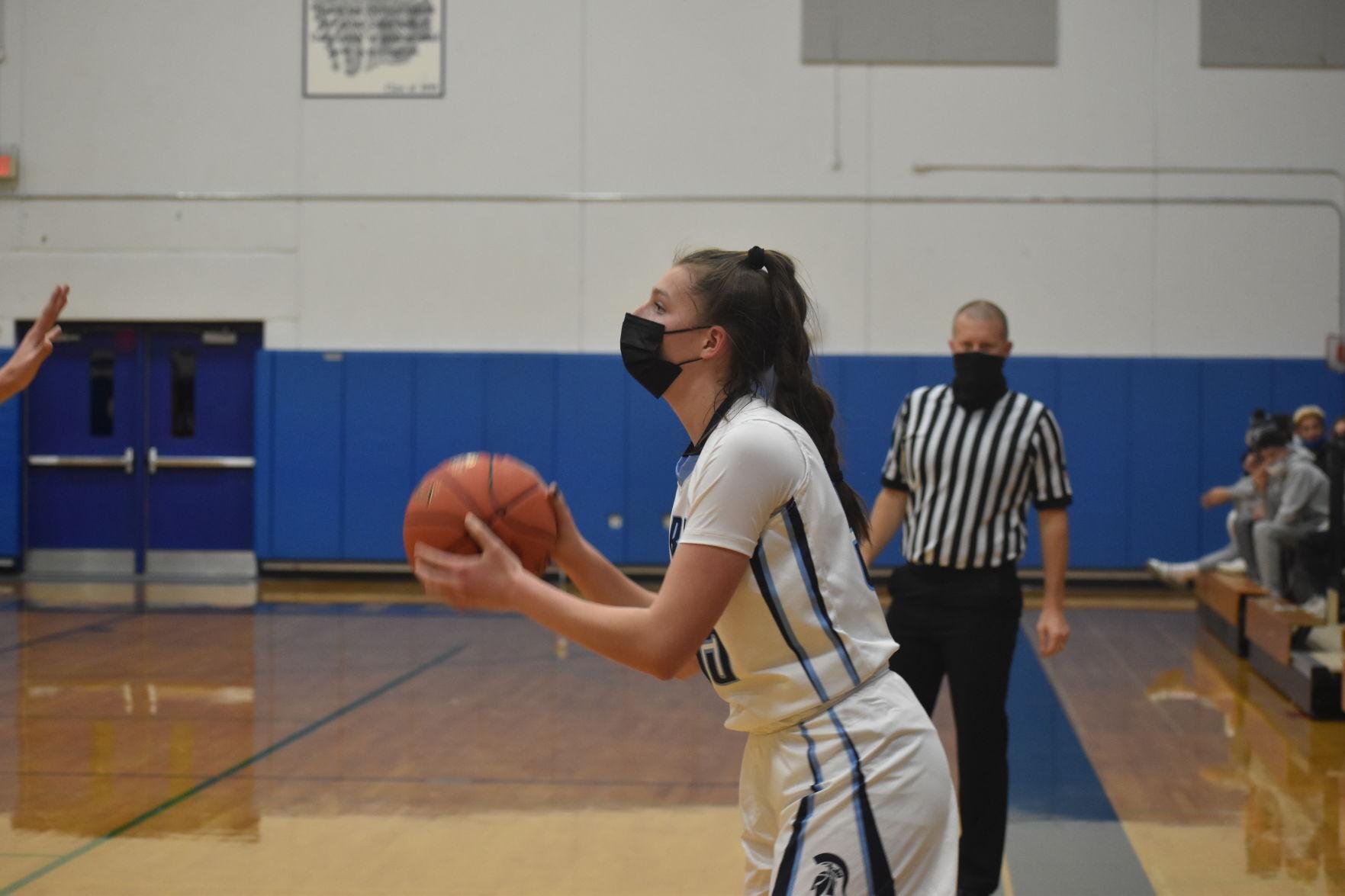 Teagan Mallegni earns state recognition for 62 point game against East ...
