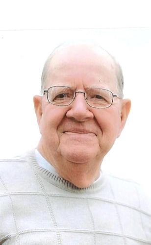 John E. Schollmeyer | Obituaries | hngnews.com