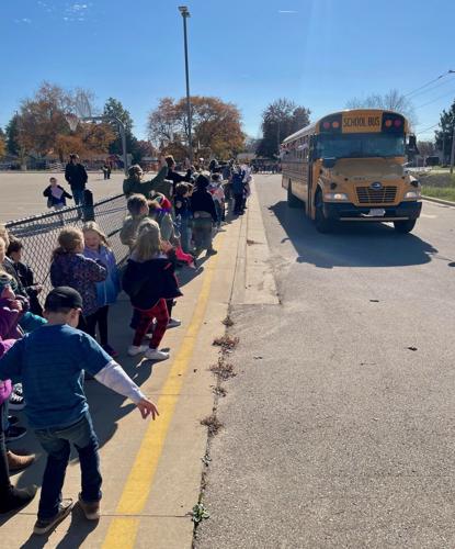 DeForest Elementary students cheer on boys soccer to state | School ...