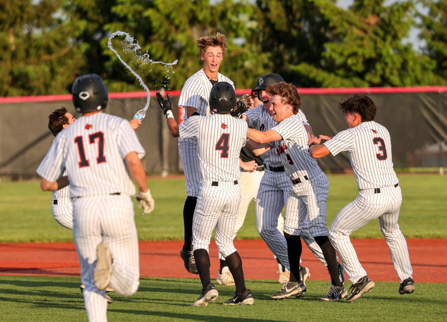 East baseball locks up Big Eight title | The Star: Sun Prairie ...