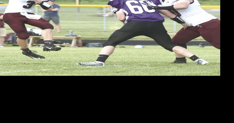 Deerfield football: Stephen Bagley catches three of Tommy Lees' four ...