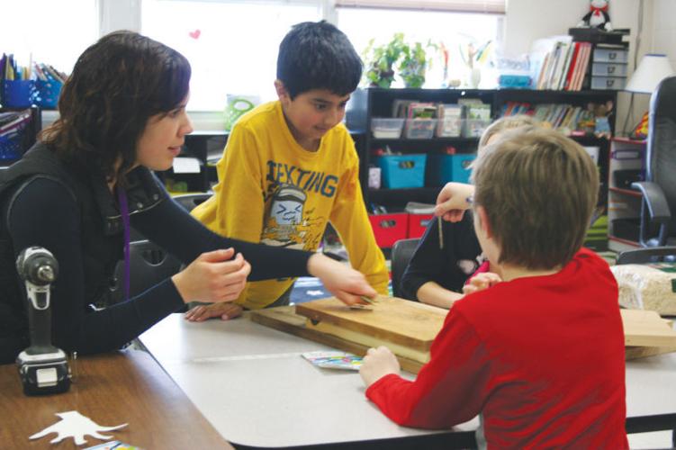 Eagle Point Elementary bird house project | School | hngnews.com