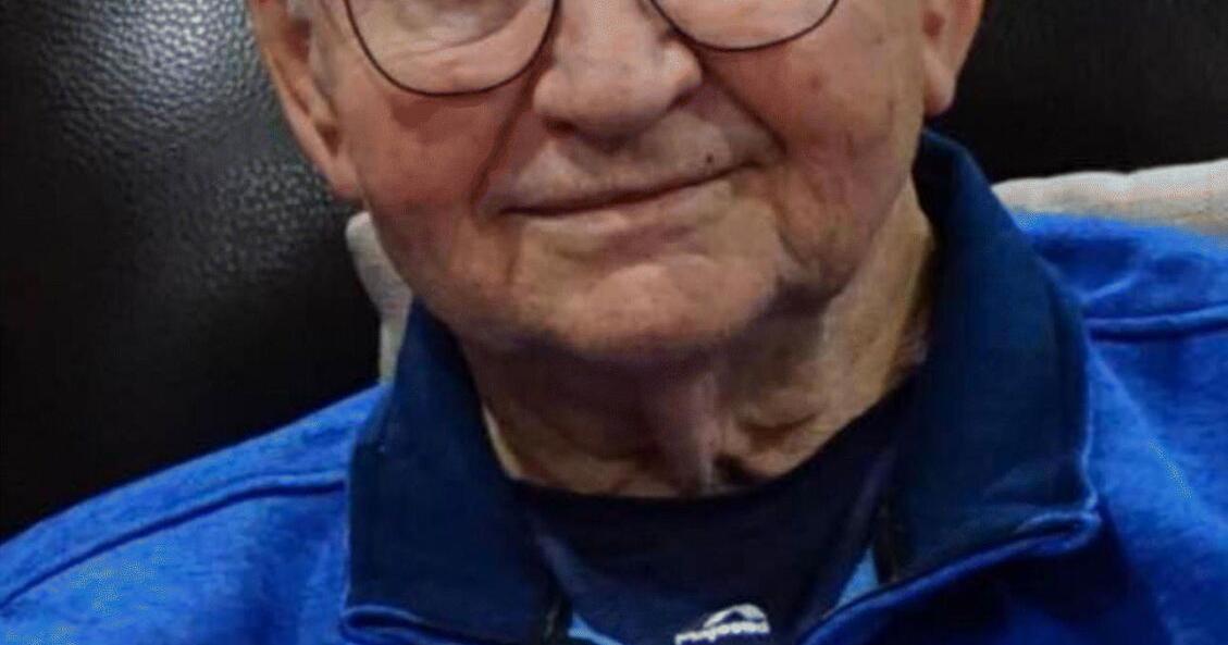 Kenneth E.E. Radloff | Obituaries | hngnews.com