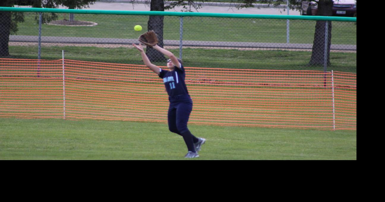 Softball team wins four of five in eight-day span | Monona / Cottage ...