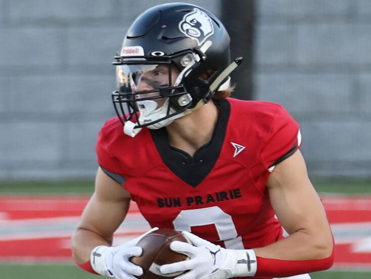 Sun Prairie East football starts conference play with a bang | Sun ...