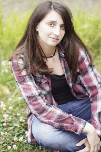 Andrews, Alexis | Profiles | hngnews.com