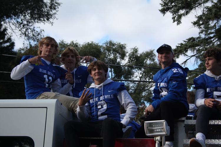Lodi High School's 2022 Homecoming Parade | Local | hngnews.com