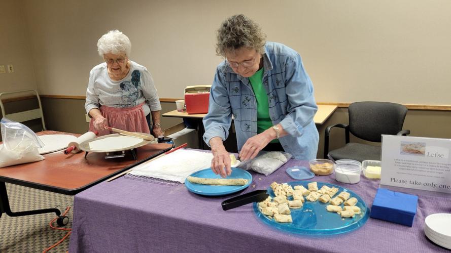 DeForest Area Public Library hosts Open House for National Library Week ...