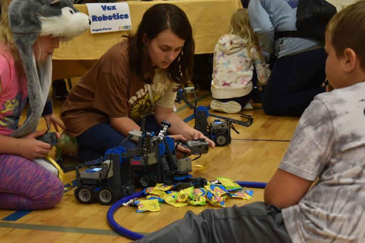 DeForest Middle School STEAM Night Oct. 12 | Local | hngnews.com