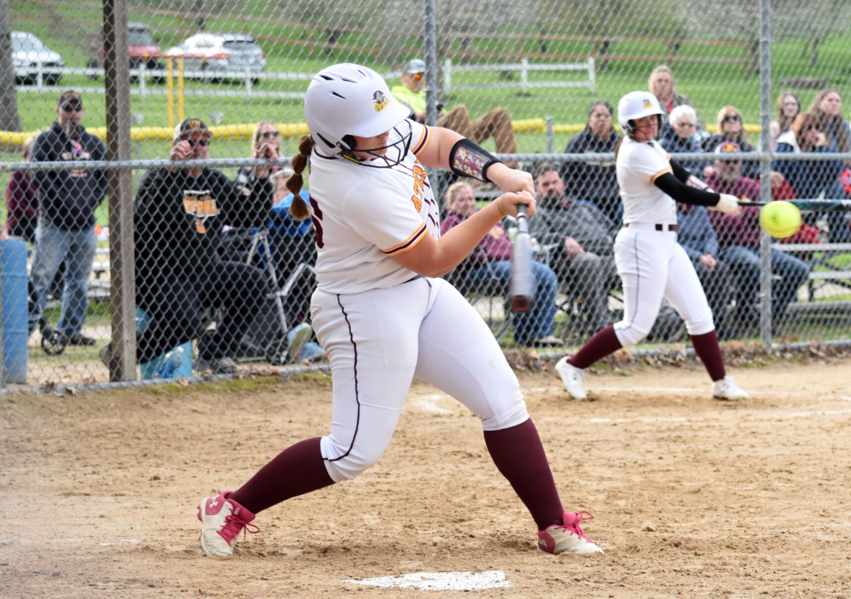 Waterloo softball dominates regional opener | Sports | hngnews.com