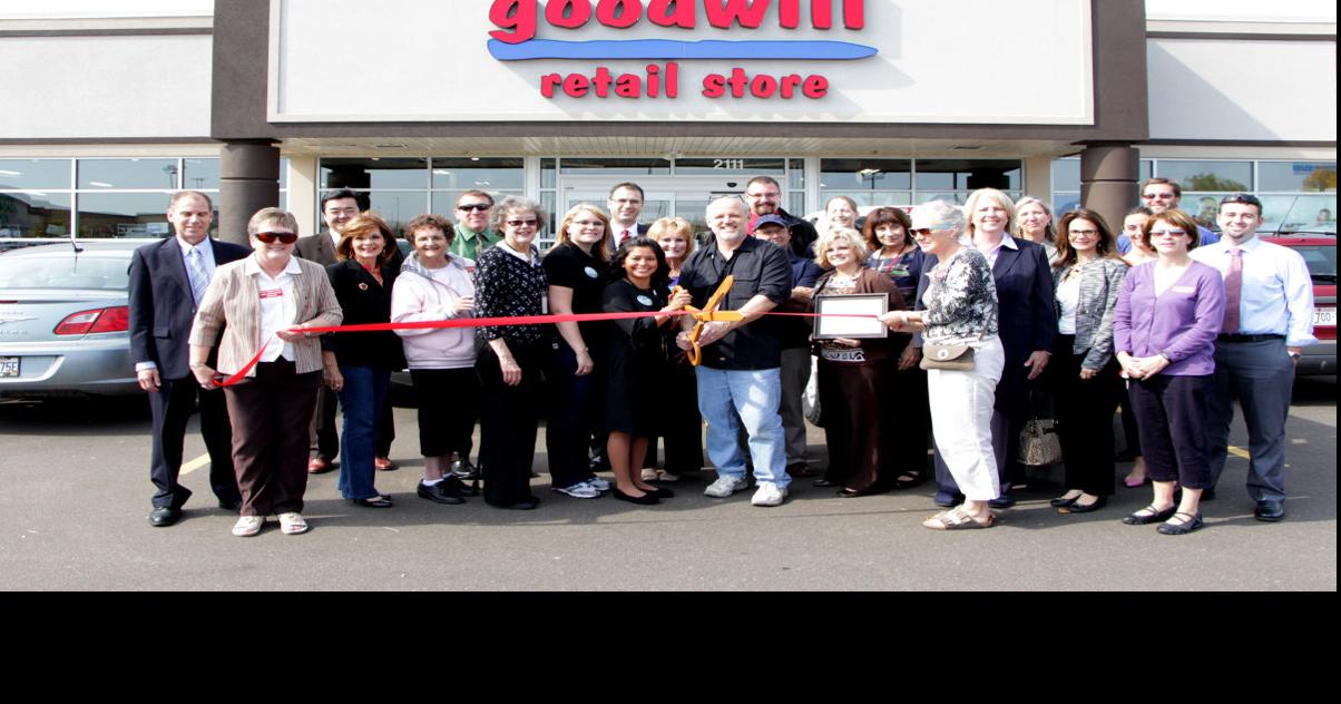 New Sun Prairie Goodwill store off to a good start | Business | hngnews.com