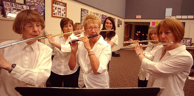 Passing the baton: After 37 years, Jan Tweed steps down from the ...