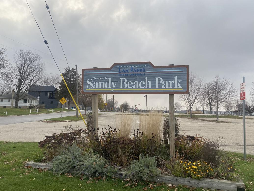 City council approves parking restrictions on a section of Sandy Beach ...