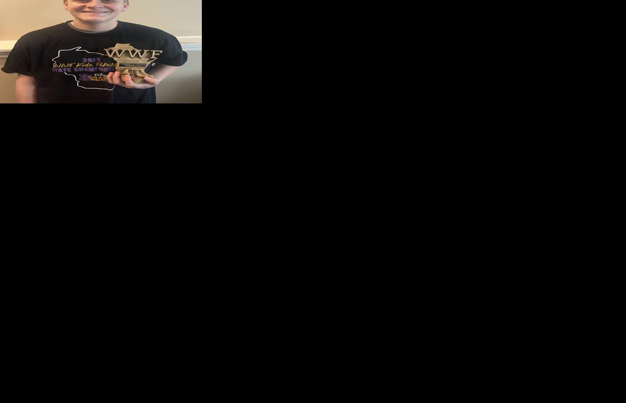 Gold Medal wrestling: Thirteen compete at state, Kemp takes fourth ...