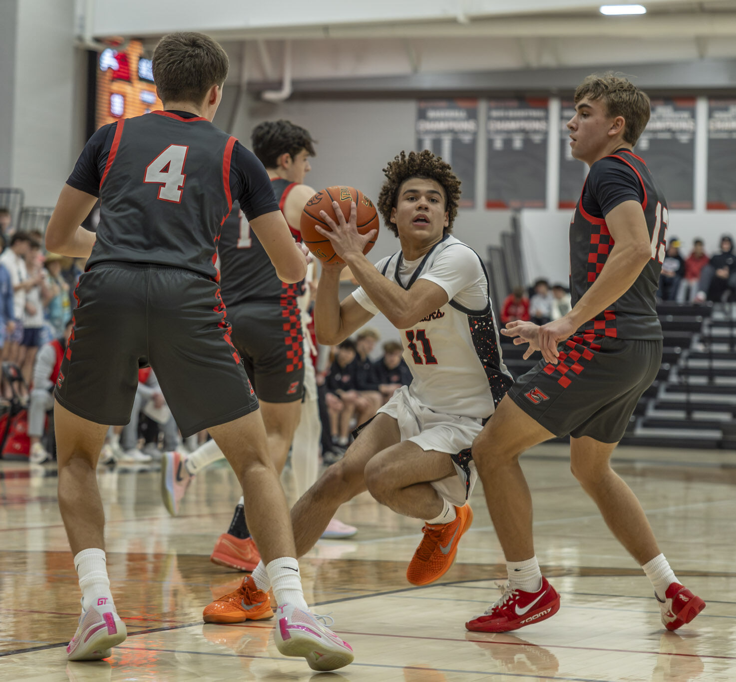 Boys' High School Basketball: Branch, Grady combine for 42 in win for ...