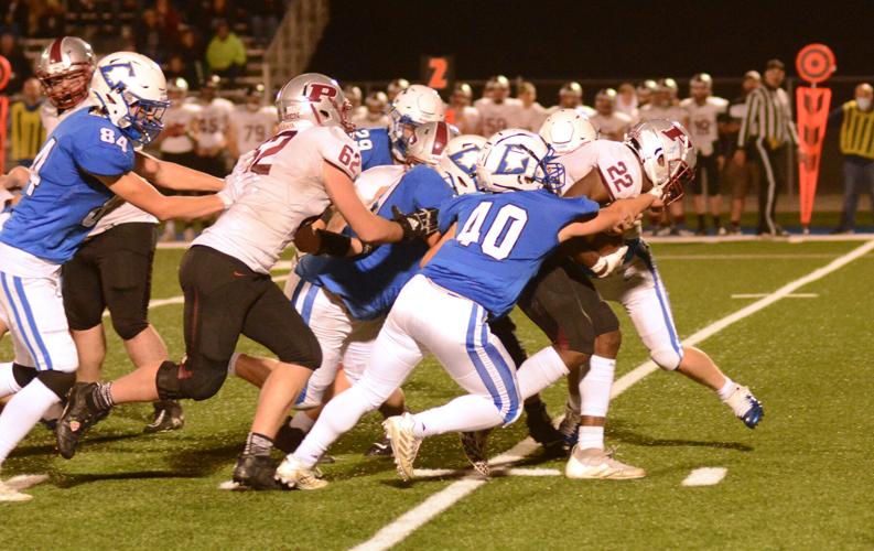 Football: Lodi blows out Platteville in playoff opener | Local ...