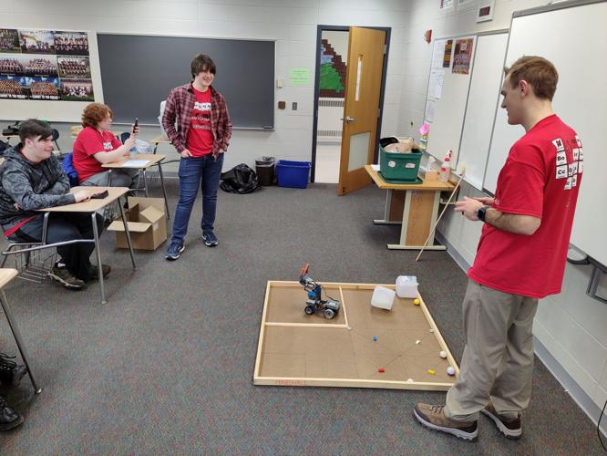 Marshall High School science olympiad team competes statewide ...