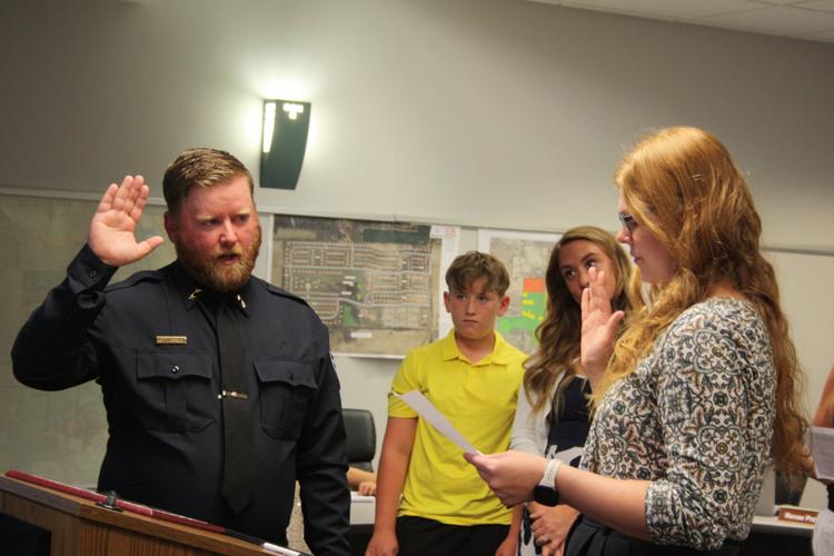 Poynette police officer fights allegations of dishonesty in earlier ...