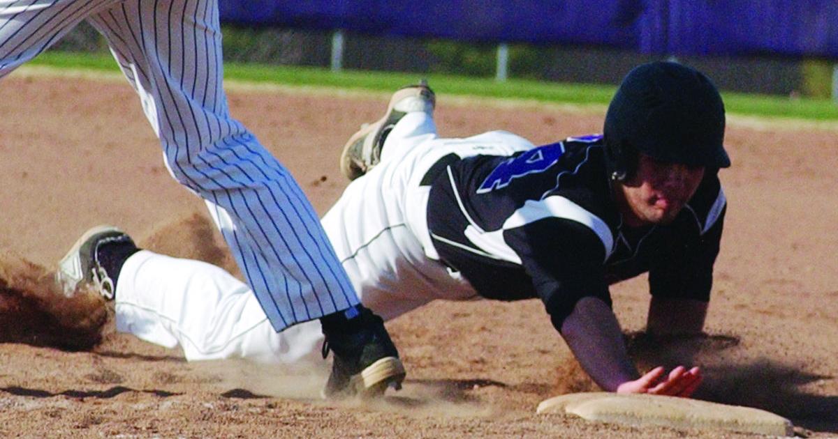 Waunakee baseball caps a busy week | Local | hngnews.com
