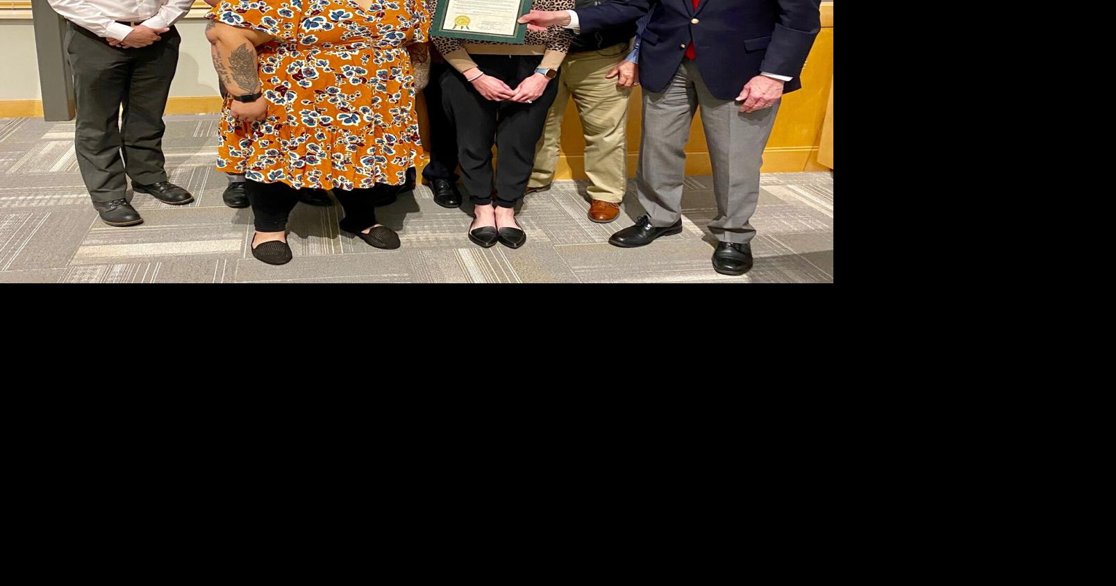 Mayor gives three proclamations during May 2 Sun Prairie City Council ...