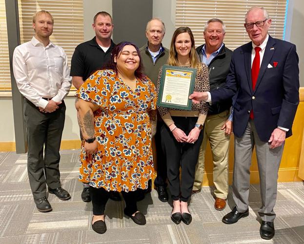 Mayor gives three proclamations during May 2 Sun Prairie City Council ...