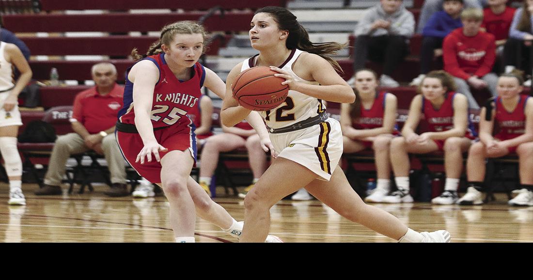 Waterloo adds win and loss to resume | Waterloo / Marshall Courier ...