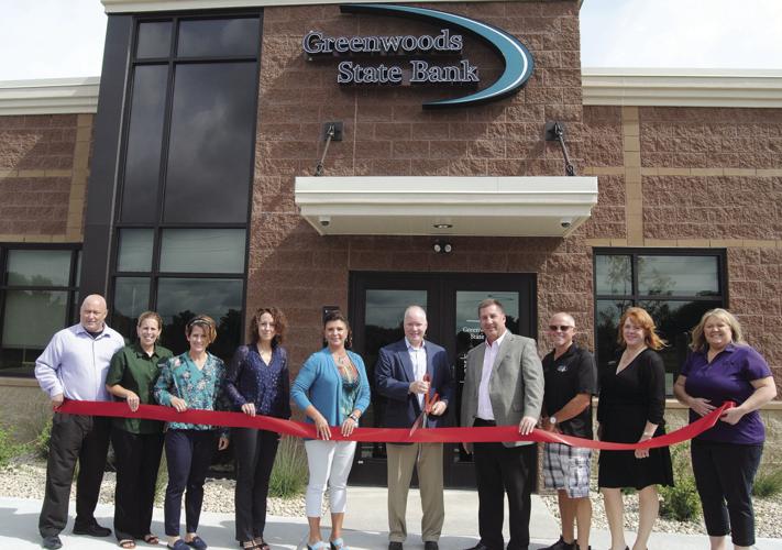 Greenwoods State Bank Grand Opening | Lake Mills Leader | hngnews.com