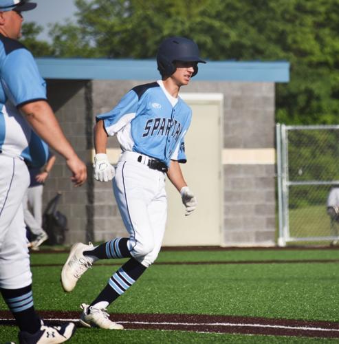 Mason Roe hits go-ahead RBI single to help advance McFarland baseball ...