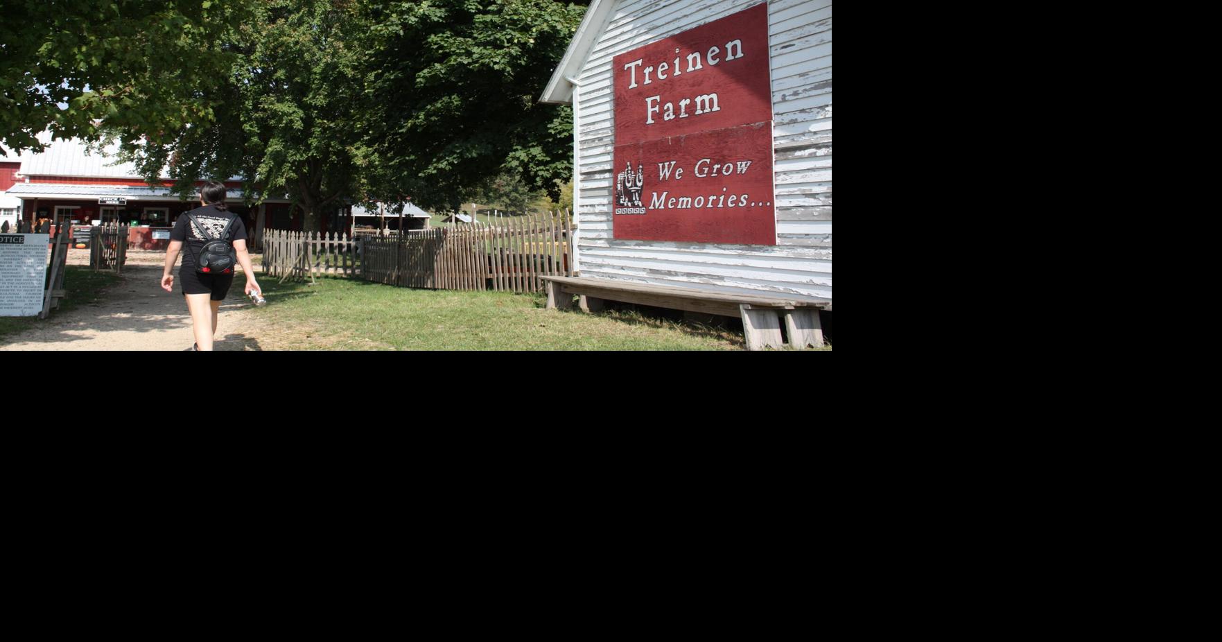 Treinen Farm celebrates autumn and "All the best dogs" | Business ...