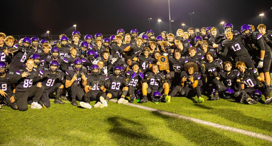 Photos from Waunakee's win over De Pere | Sports | hngnews.com