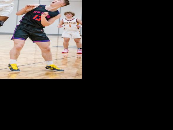 Pirates bow out in first round of state tournament | Waterloo ...