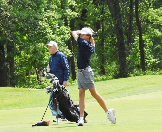 WIAA golf: Cambridge's Bystol Flores, Knudtson share lead after first ...