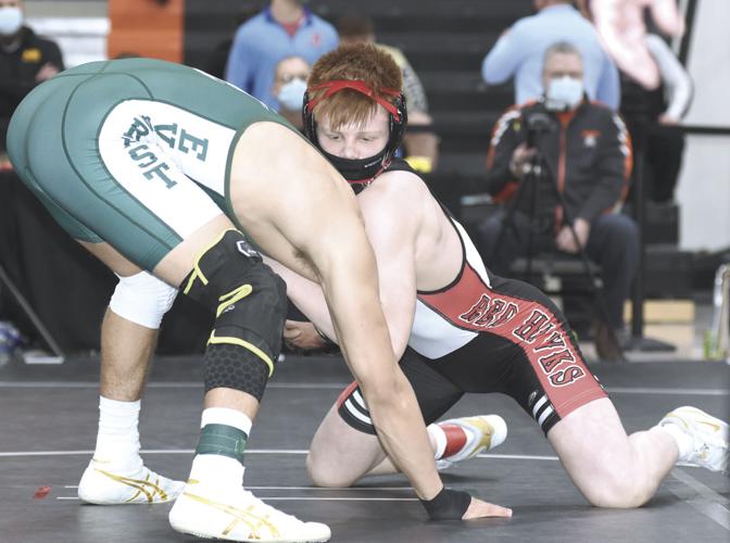 Nilo, Sinclair wrap up wrestling season as state medalists | Sports ...