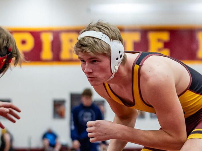 Pirates place third at Cougar Invite | Waterloo / Marshall Courier ...