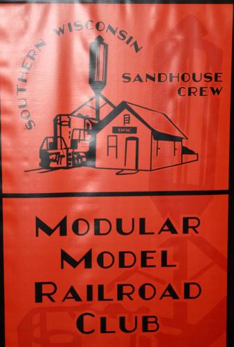 984 visitors checked out Southern Wisconsin Sandhouse Crew's model ...
