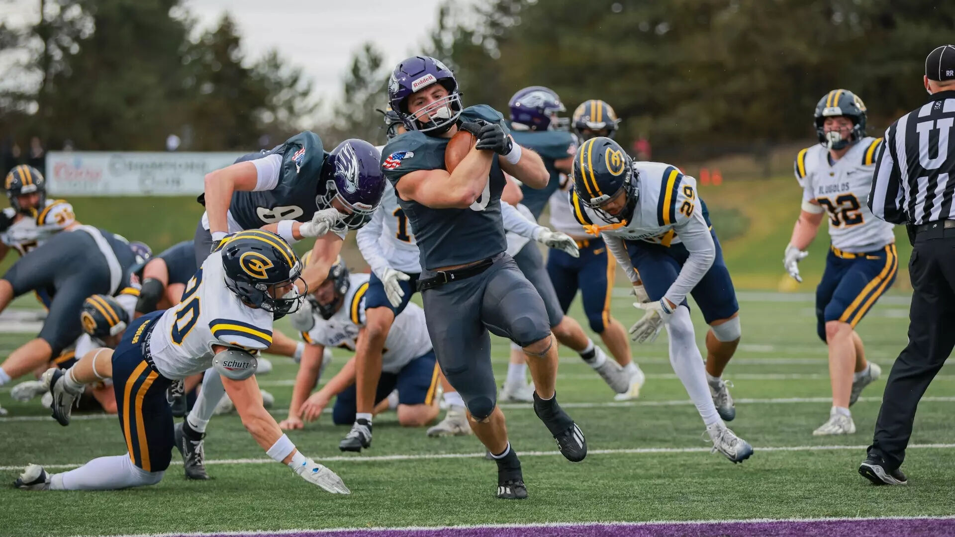 NCAA Division III Football Playoffs: Warhawks return to familiar ...