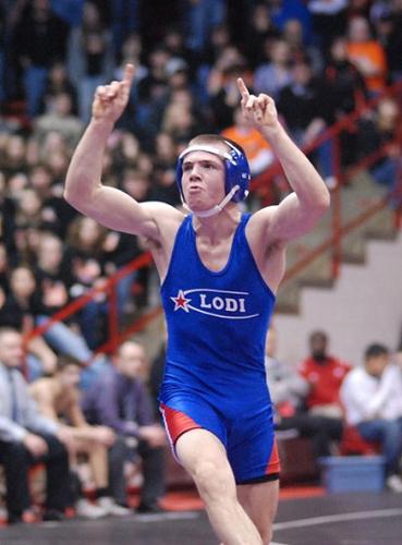 Pewaukee upends Lodi 35-20 in WIAA state team semifinals | Sports ...