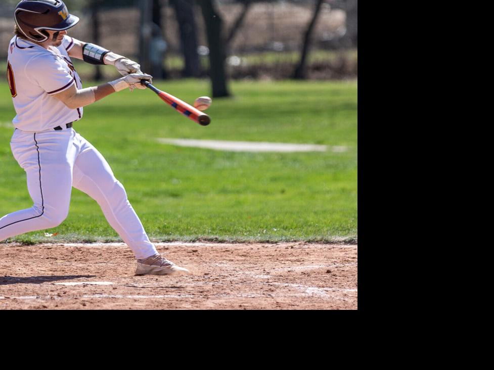 Pirates keep on winning | Waterloo / Marshall Courier | hngnews.com