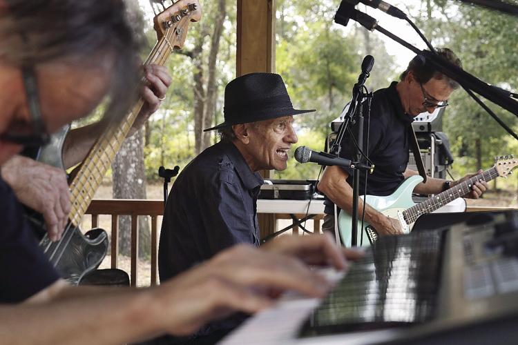 Autumn in the Oaks Art, Music & Crafts Festival in DeLeon Springs ...