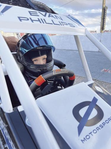 midgets racing giraffe