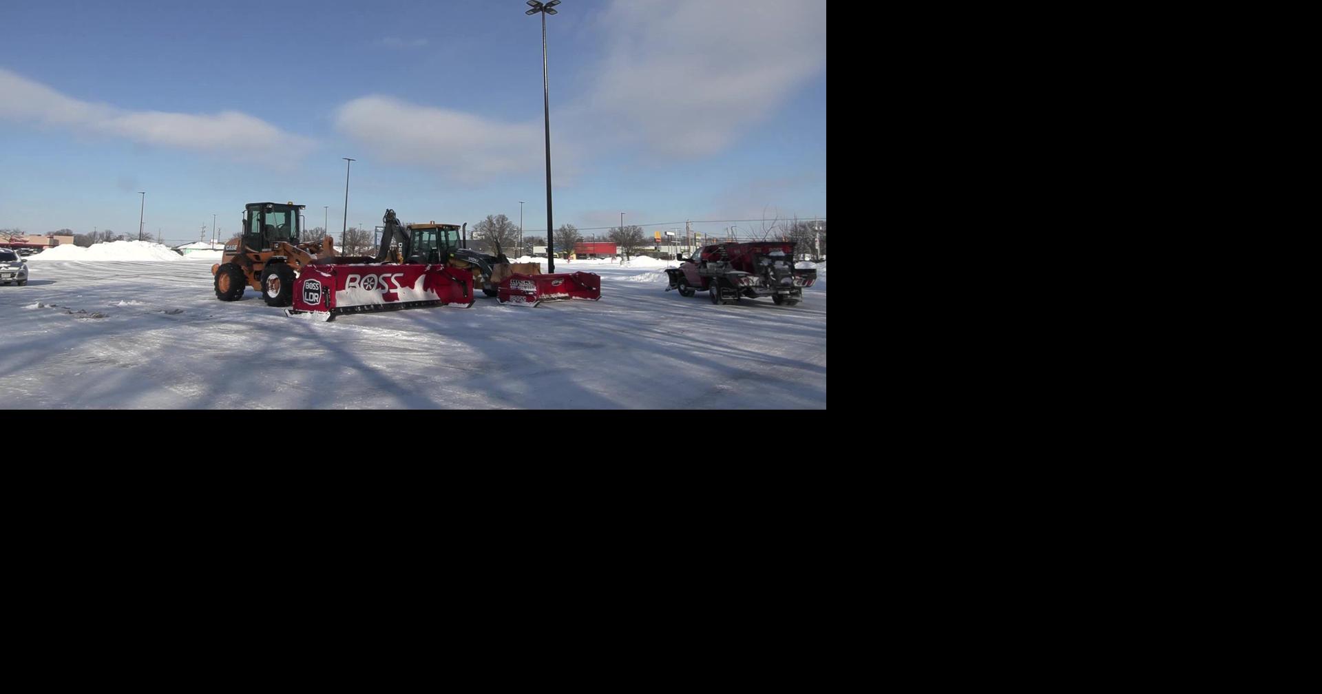 Local snow removal businesses push through heavy weekend snow ...