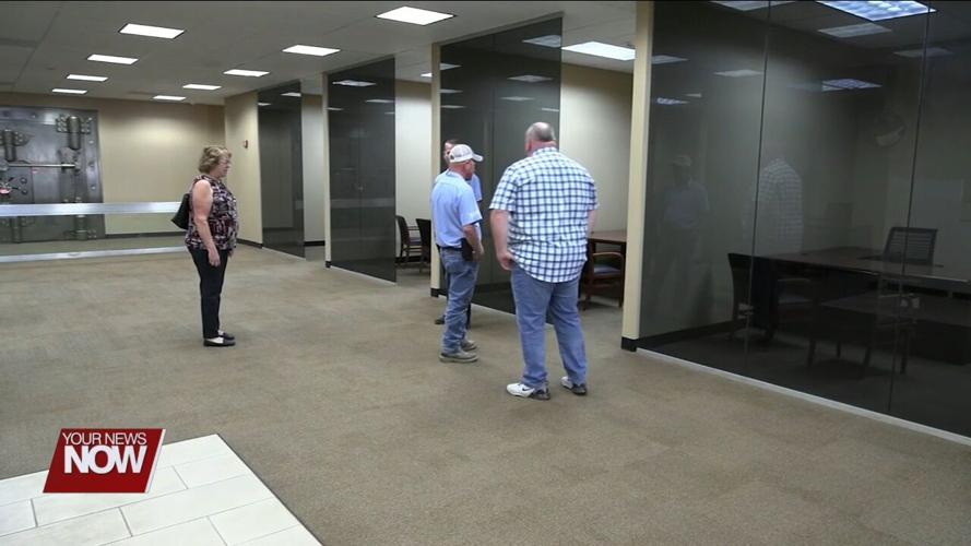 Commissioners tour building in downtown Lima for Allen County Child ...