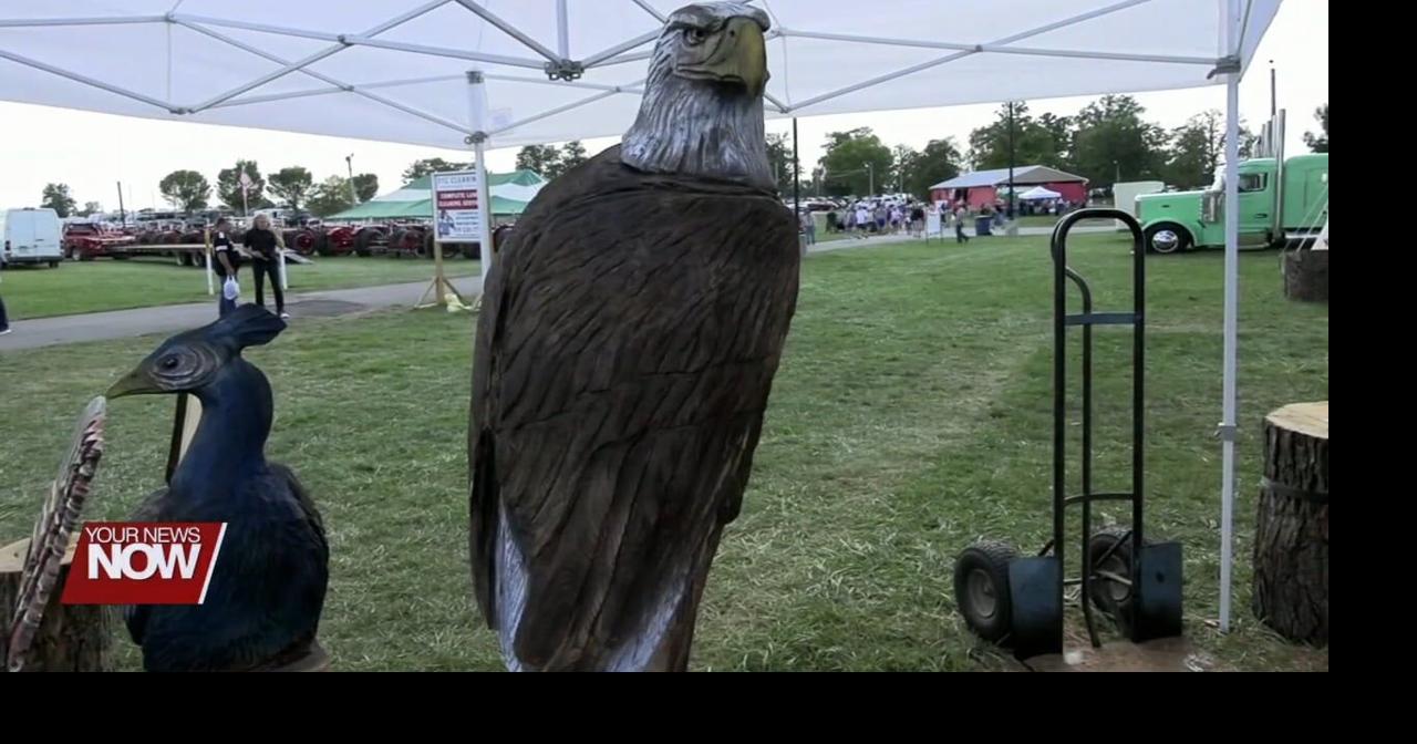 Bear Hollow Wood Carvers revving up crowds with beautiful chainsaw ...