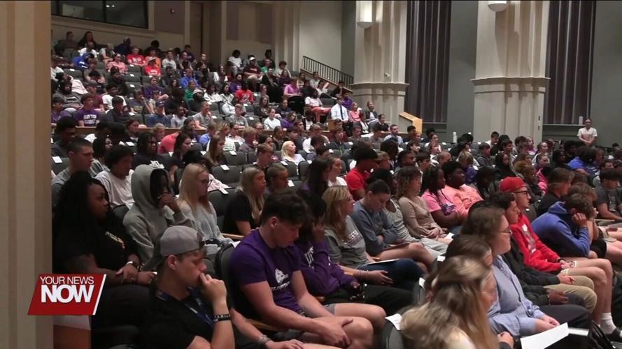 Bluffton University encourages students at opening convocation | News | hometownstations.com