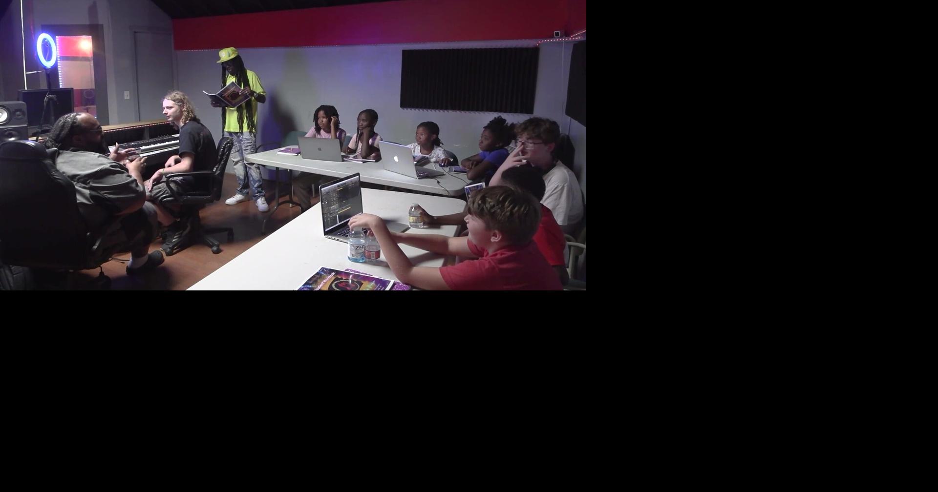 Mayor Smith visits local after school programs | Allen County ...