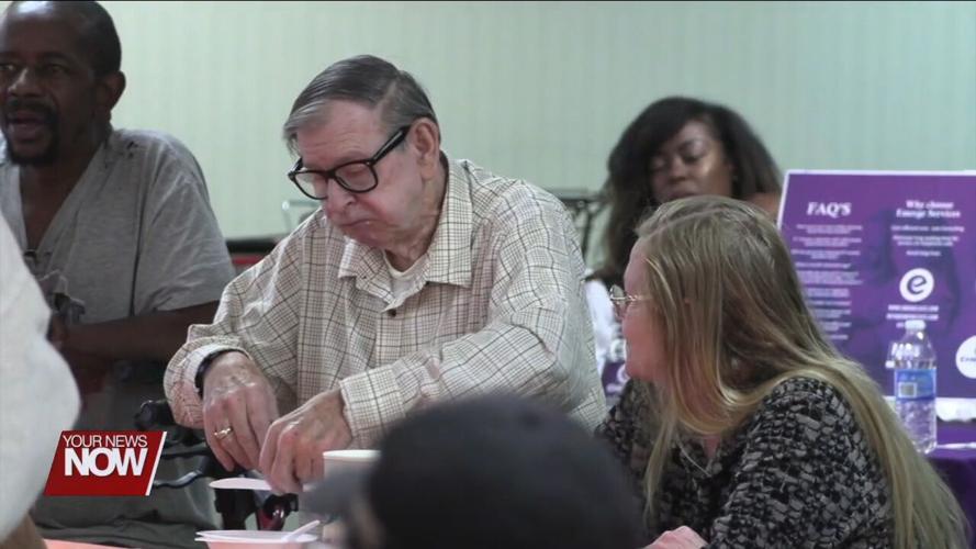 Councilman Glenn brings back Thanksgiving tradition to the Lima Towers ...